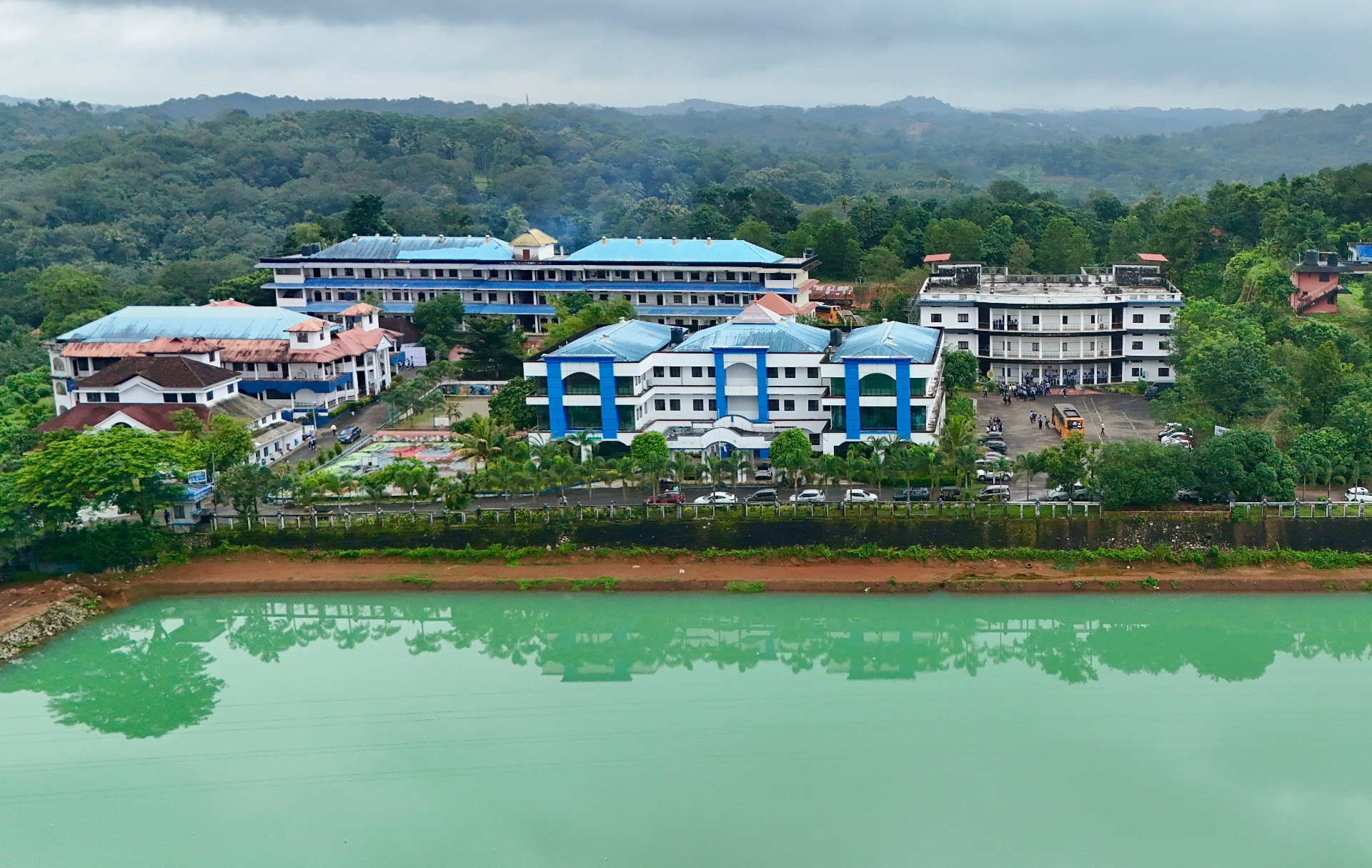 St Thomas College of Engineering & Technology